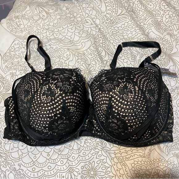 Cacique | Intimates & Sleepwear | Cacique 42 Ddd Lace Balconette Bra ...